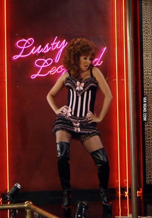 Just stripper lily - 9GAG