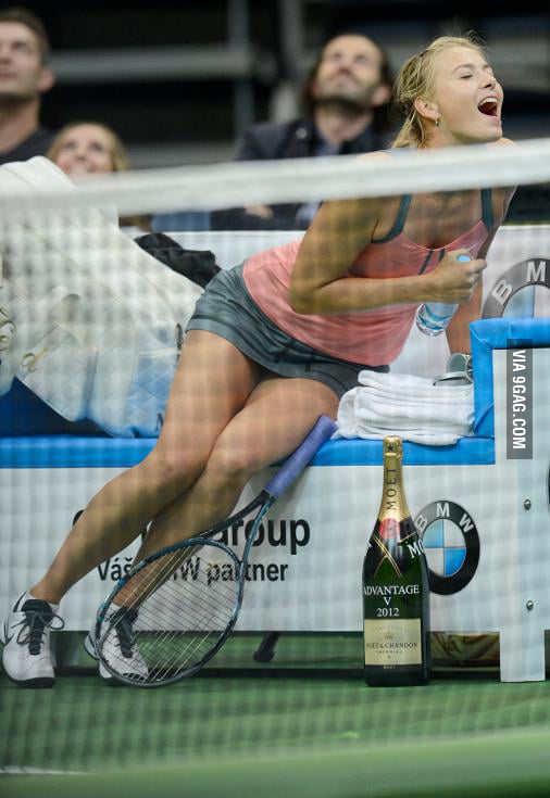 Photoshoppers, do your magic - 9GAG