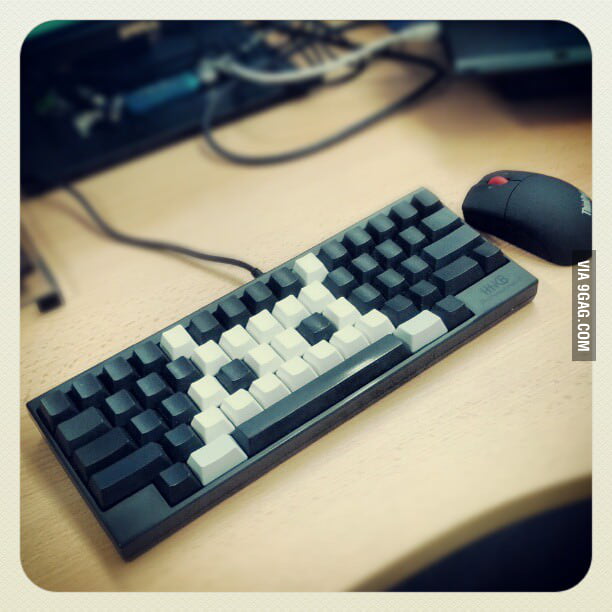 Space Invaders Keyboard - 9GAG