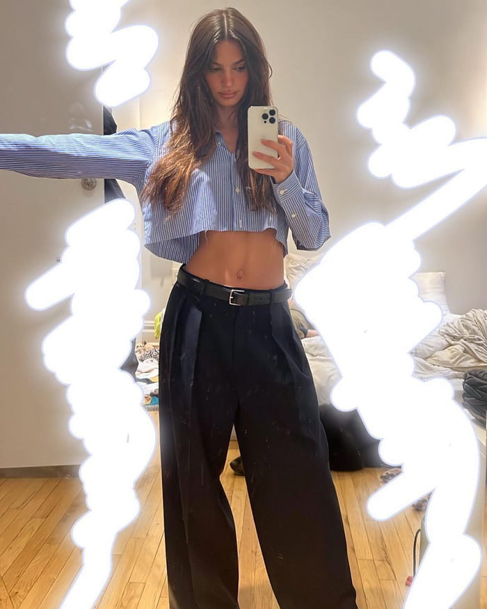 Click via insta story - 9GAG