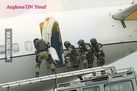 The Hijacking of Garuda Flight 206 incedent "Woyla" in Thailand ...