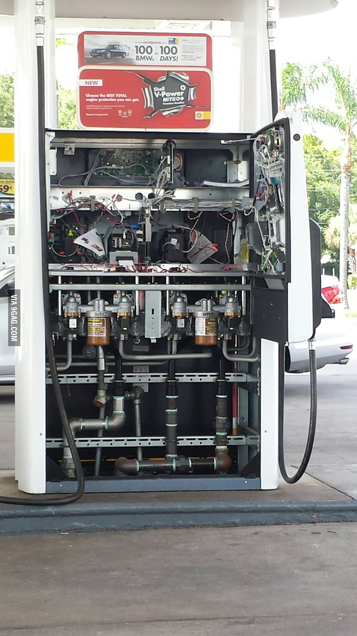Inside of a gas pump. - 9GAG