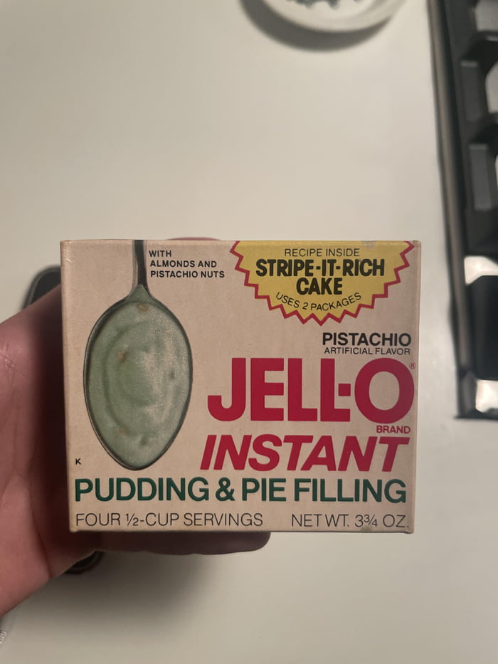 Found this vintage Jell-O pistachio pudding mix, expired in 1983. A ...