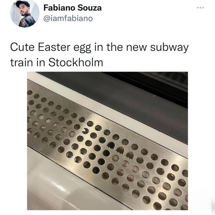 Finding fun little design details in public transport - 9GAG