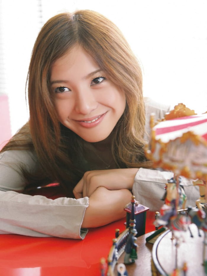 Yuriko Yoshitaka - 9GAG