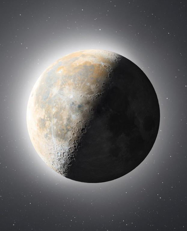 Detailed image of the moon. Zoom in. Credit @JLFphoto via Twitter - 9GAG