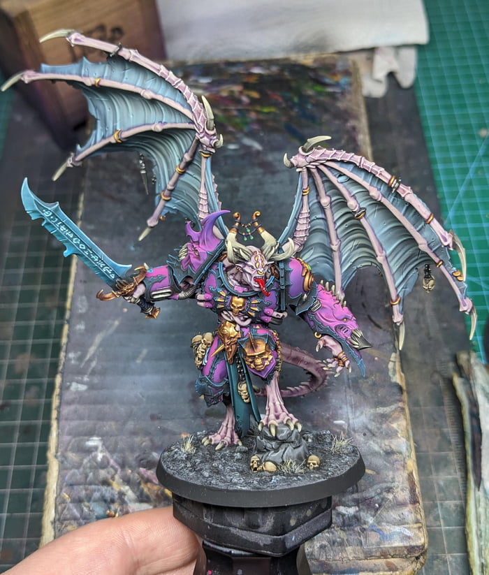 Emperor's Children Daemon Prince. - 9GAG