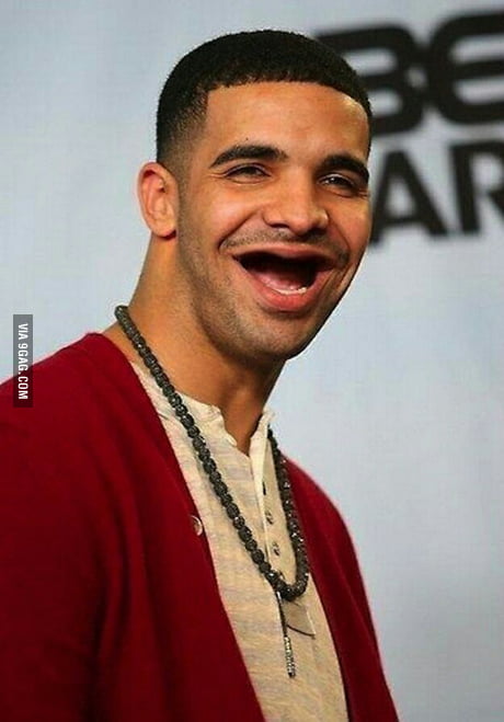 Jakov Lukač - 9GAG