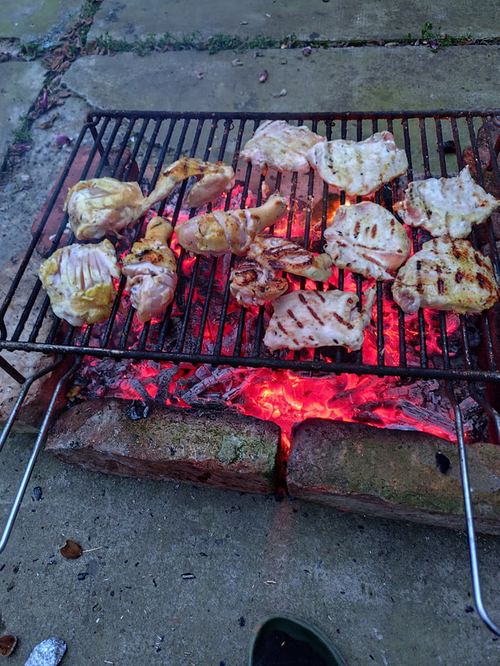 It's not much but i must join the show - 9GAG