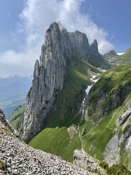 30+ Epic Footages And Pictures Show You How Lit The Nature Is