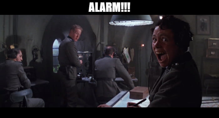 Alarm!!! - 9GAG