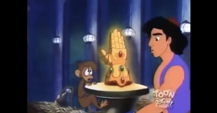 Little do people remember the Infinity Gauntlet in Aladdin (1994) - 9GAG