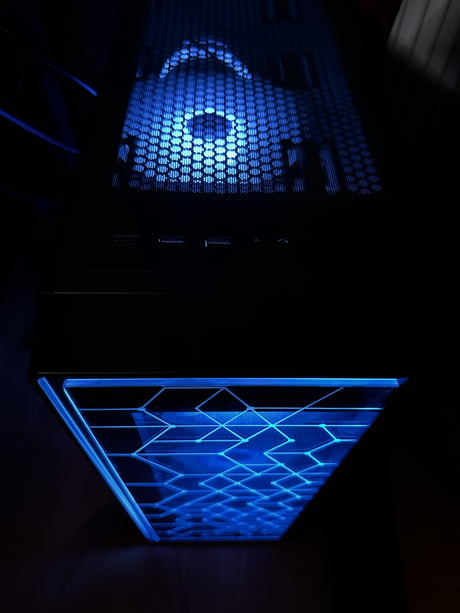 Best Funny pc build Memes - 9GAG