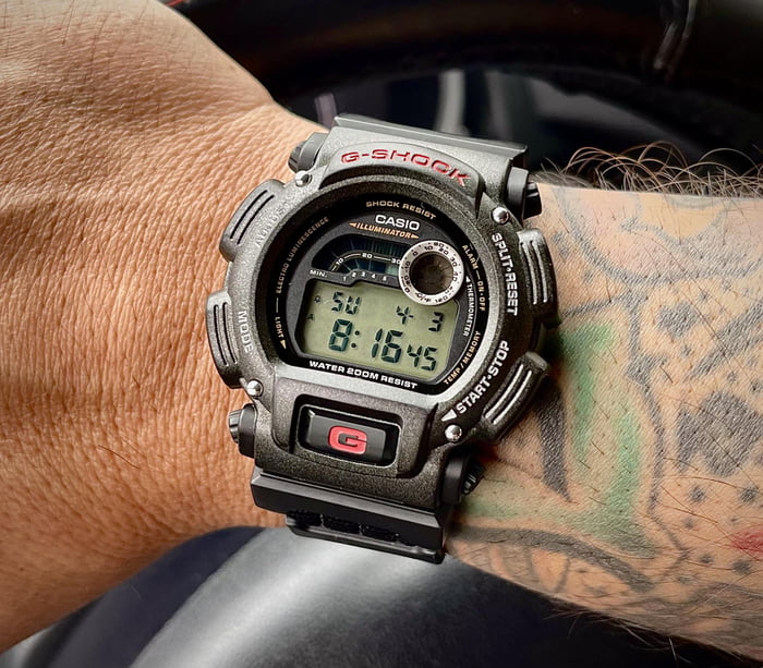 Vintage Sunday 1998 G-Shock JDM • DW-8400 - 9GAG