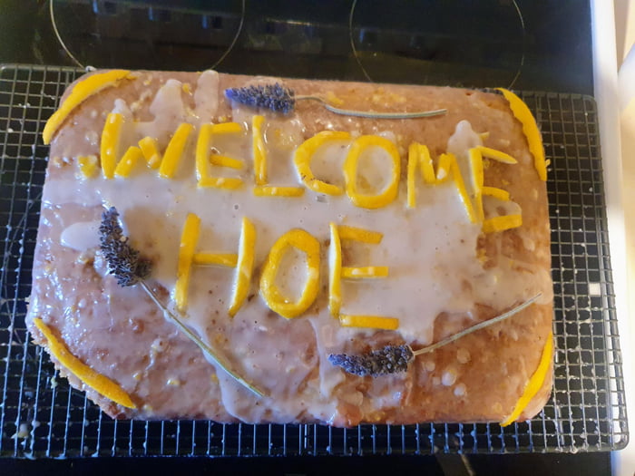 Housemates welcome home cake. Atleast it tastes good. - 9GAG