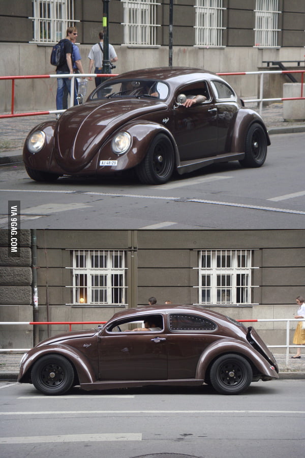 That's a big bug. - 9GAG