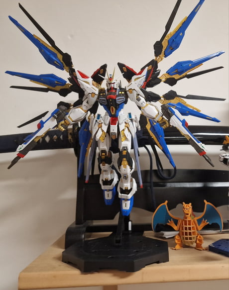 Best Funny gunpla Memes - 9GAG