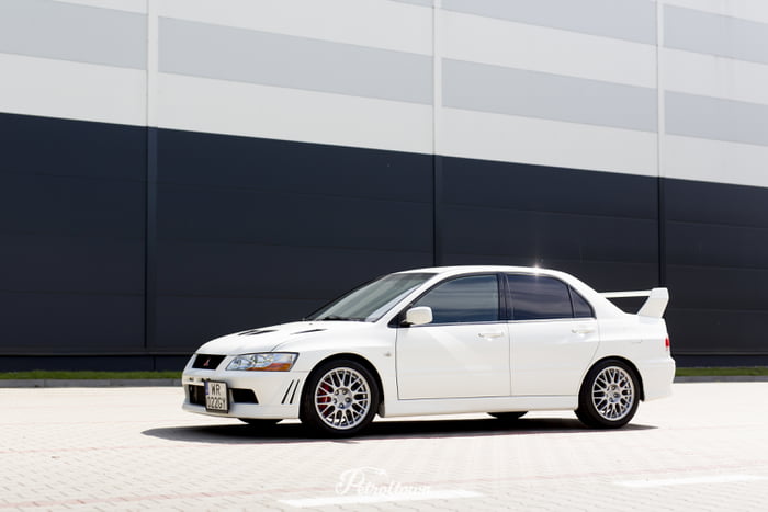 Mitsubishi Lancer Evolution VII - 9GAG
