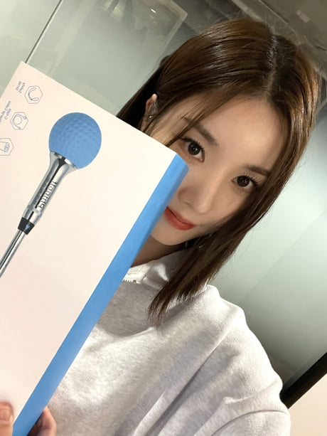 Yes, she does spark joy (Yua Sakuya) - 9GAG