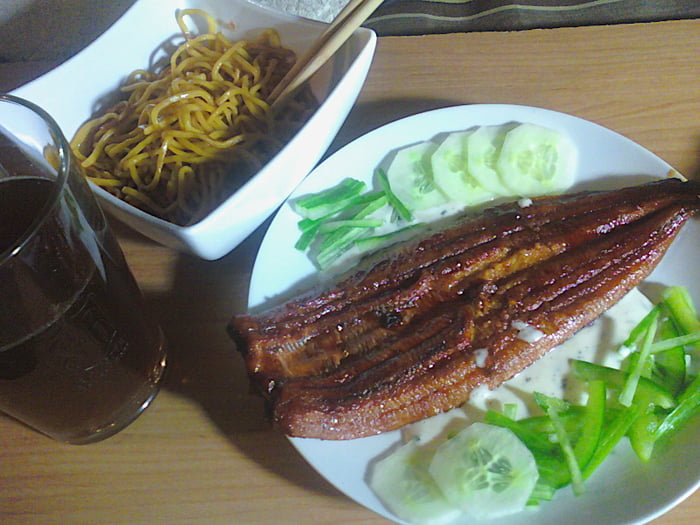 Fried eel, light fried shanghai noodles, unagi-cucumber sauce and ...