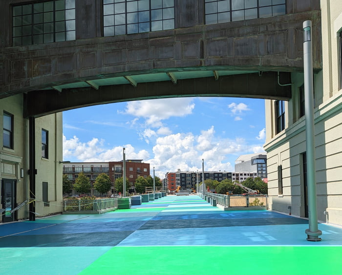 Nelson St Bridge, Atlanta - 9GAG