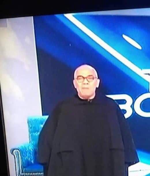 A rare photo of Padre Damaso. - 9GAG