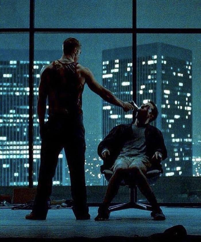"The first rule of fight club...." Fight Club (1999) - 9GAG