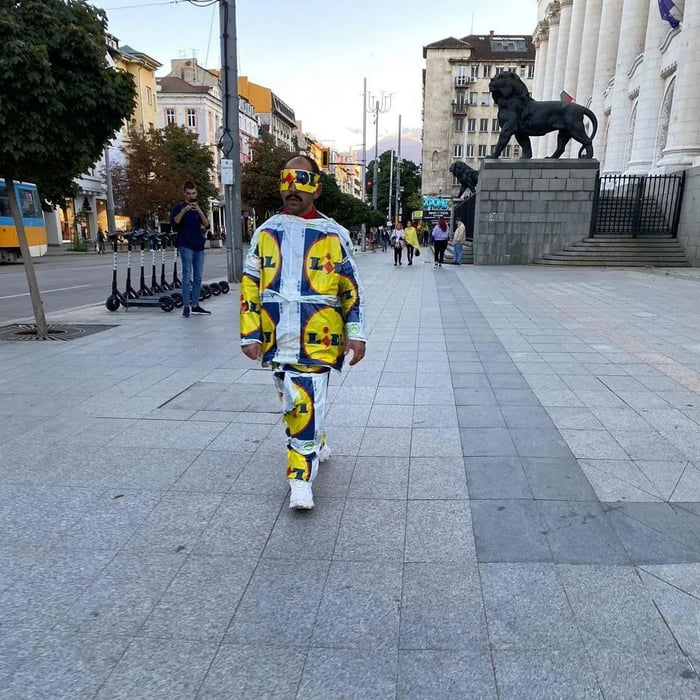 Lidl-man only in Bulgaria - 9GAG