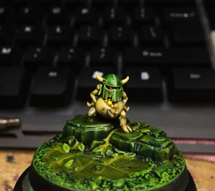 Make Nurgling, not war, the sassy Nurgling has come. - 9GAG