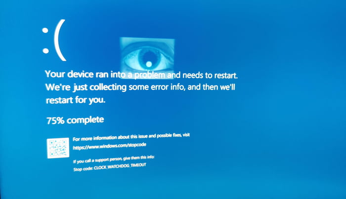 Wtf caused this eye to appear on a BSOD?? - 9GAG