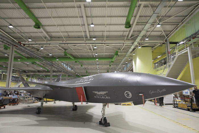 Turkey unveil first ever Supersonic Drone Jet - 9GAG