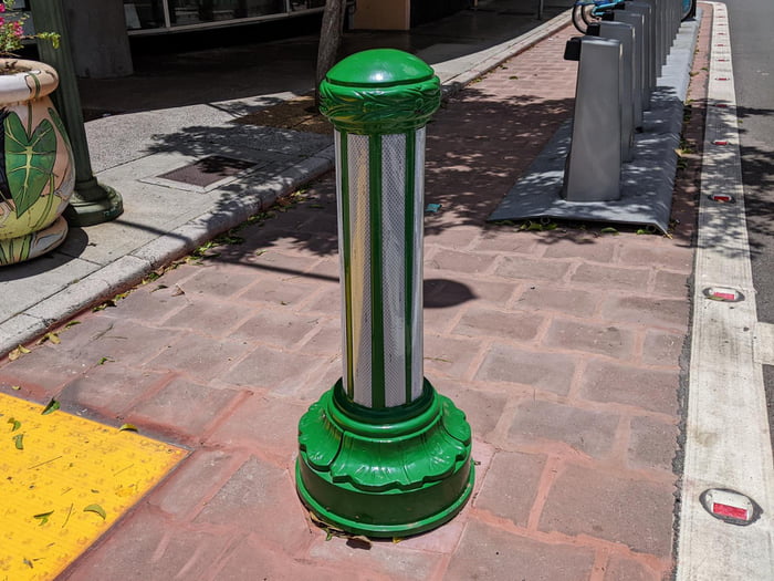 This phenomenon is called Lahaina noon. It occurs when the Hawaii sun ...