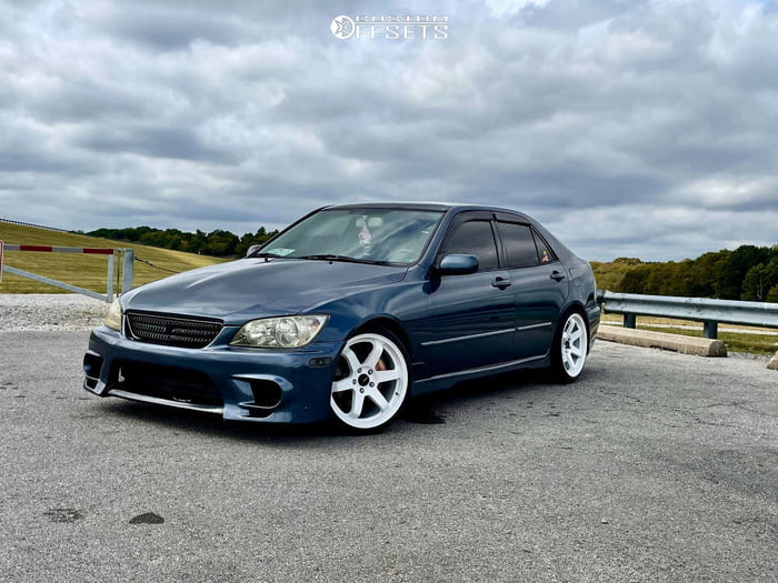 Modified Lexus IS300 - 9GAG