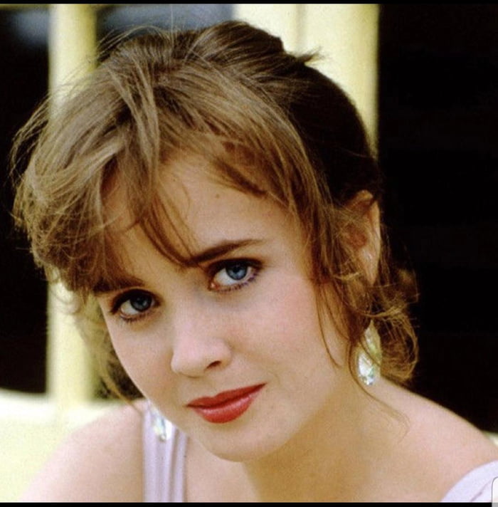 Lysette Anthony - 9GAG