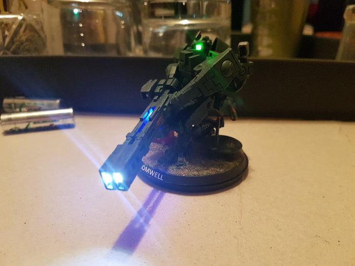 Broadside with solid light Railgun. Fully magnetized hardpoints for ...