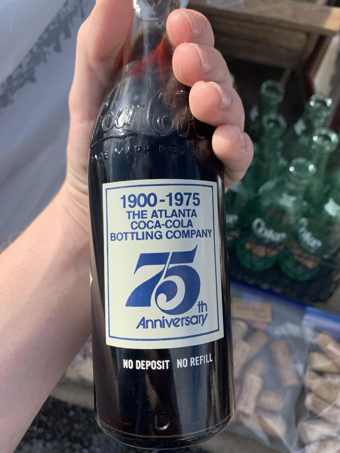 Coke Bottle That Hasnt Been Opened In Near 40 Years 9gag 0294