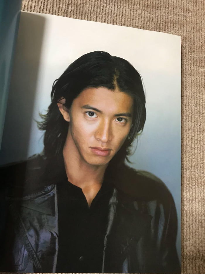 Takuya Kimura in his 20s - 9GAG