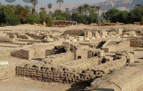 Memes De Ruinas La SAPS Presenta Proyectos Que Exploran La Dimensión