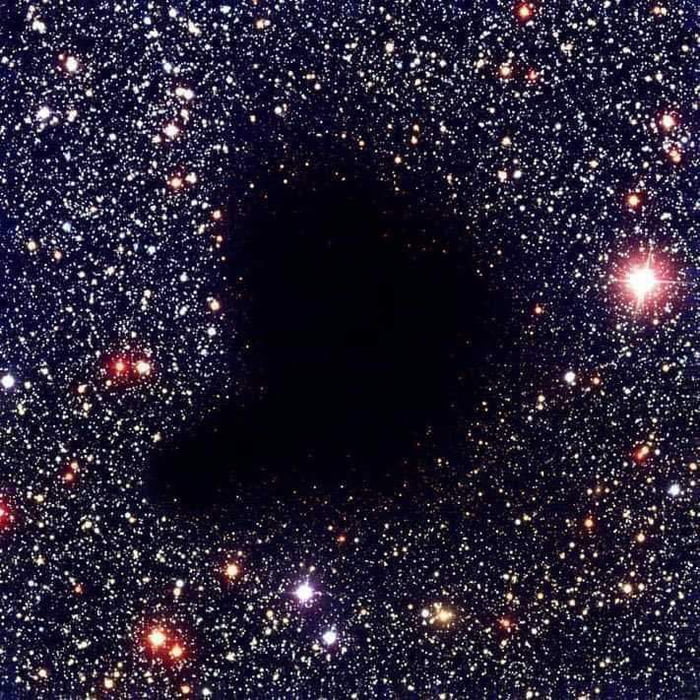 This giant void in space 752k light years across. - 9GAG