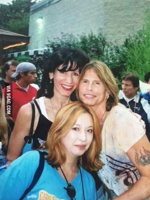 Steven Tyler looks like a mom - 9GAG