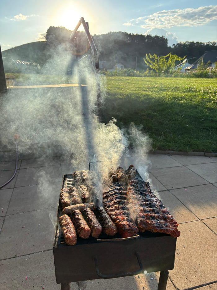 Greetings from Romania - 9GAG