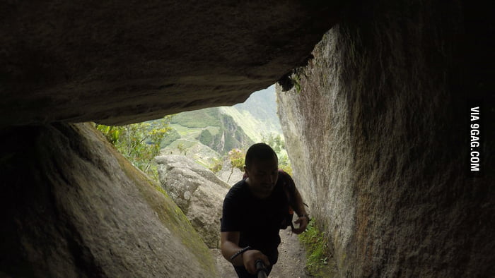 2720 m @ Huayna Picchy! At the back is Machu Picchu - 9GAG
