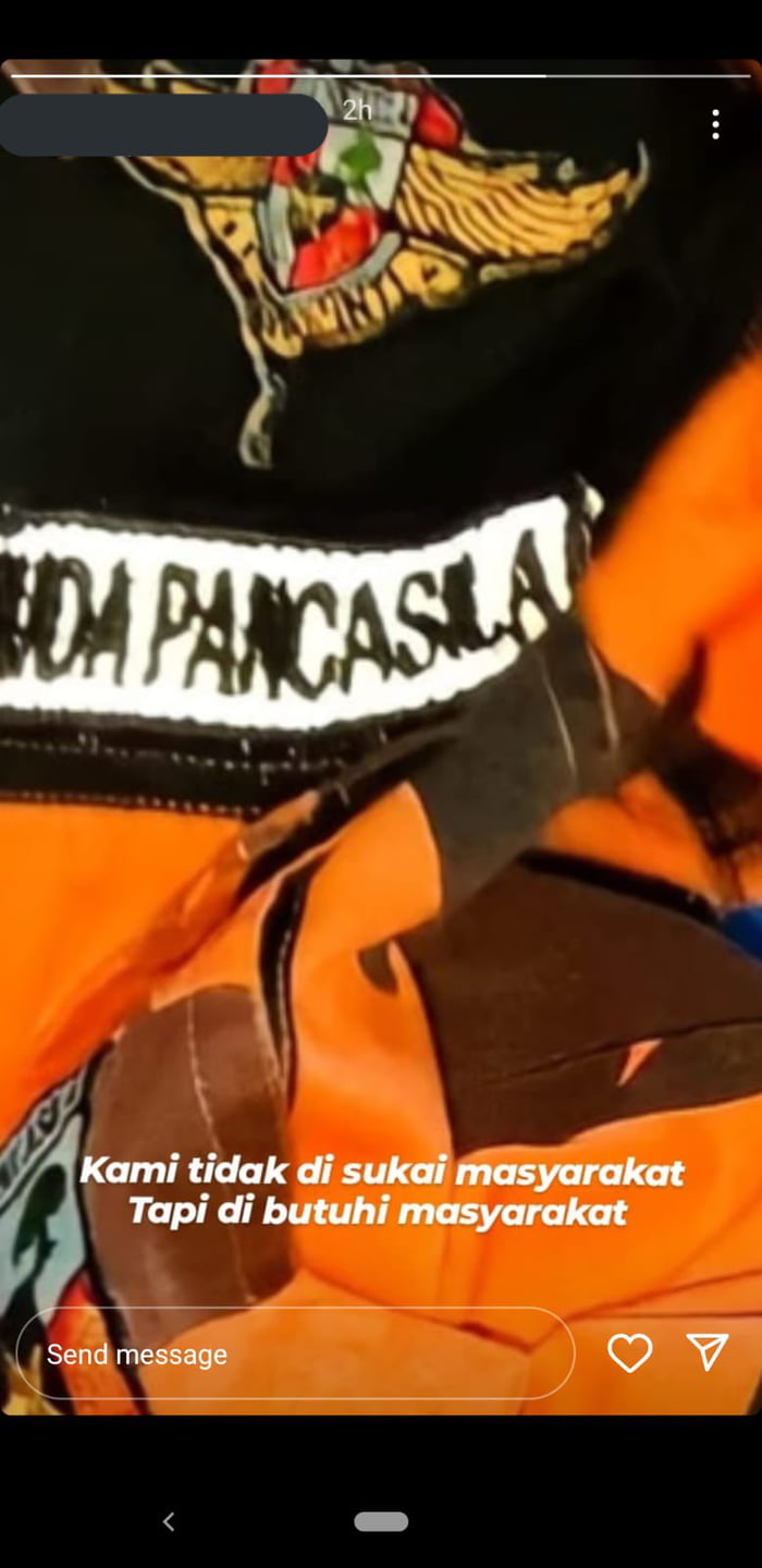 Tentara jeruk sewaan pemerintah - 9GAG