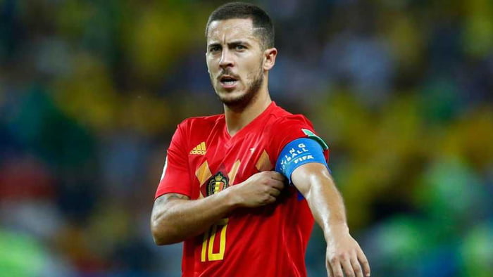 This man deserve two free kick . But referee don't see. Feeling sad for ...