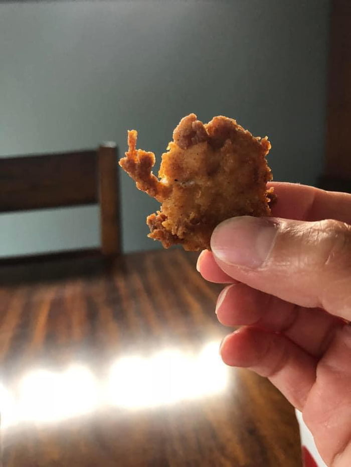 Rude little chicken nugget - 9GAG