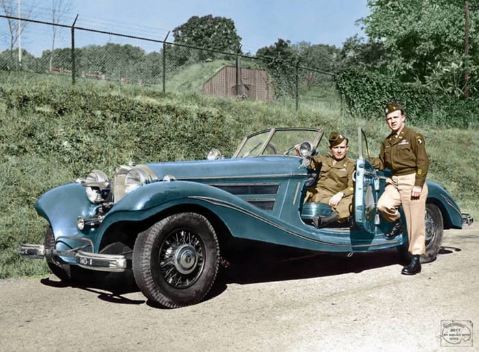 American WW2 soldiers taking photos with The Blue Goose - Hermann ...