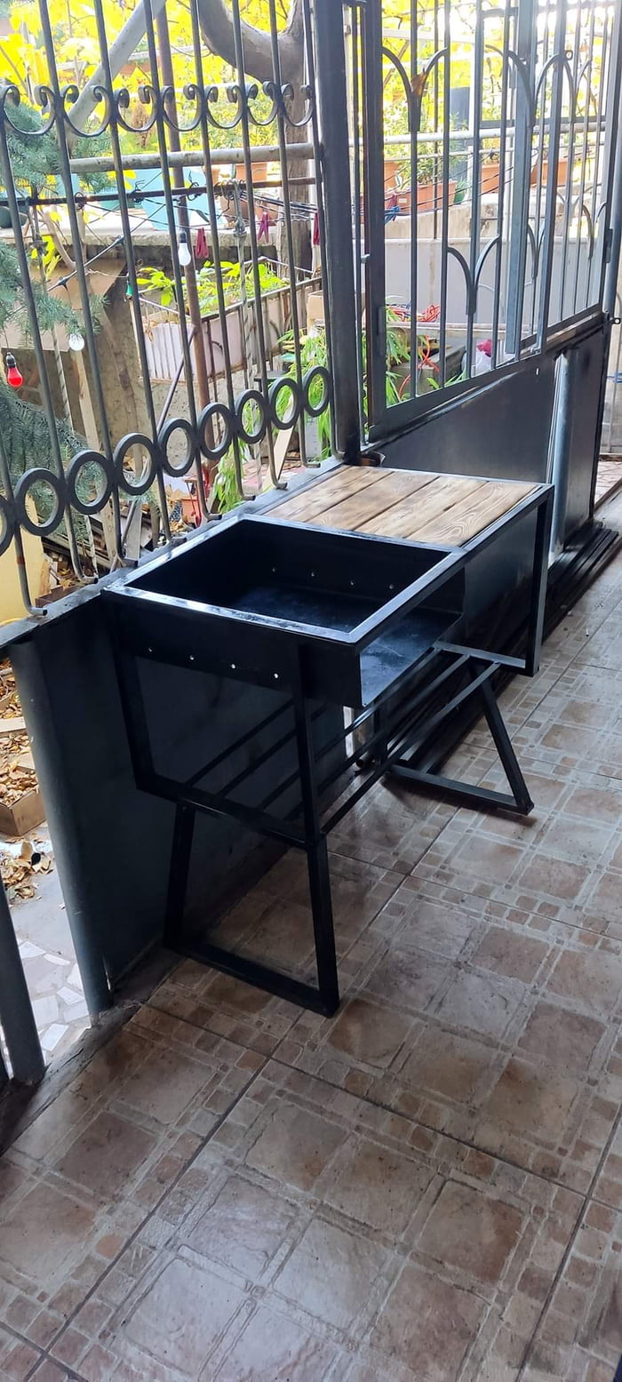 My welding project georgian open grill - 9GAG