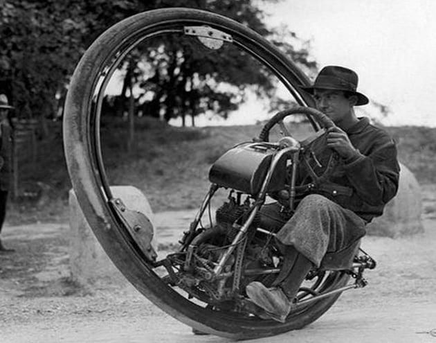 Single-wheeled motorcycle from 1931 that was able to go as fast as ...