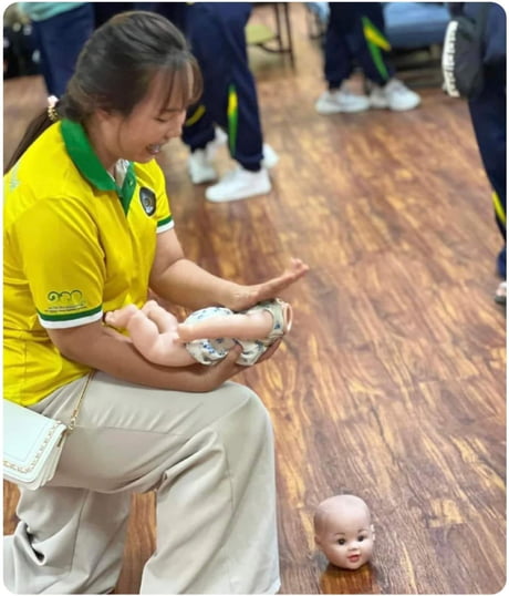 Best Funny cpr Memes - 9GAG