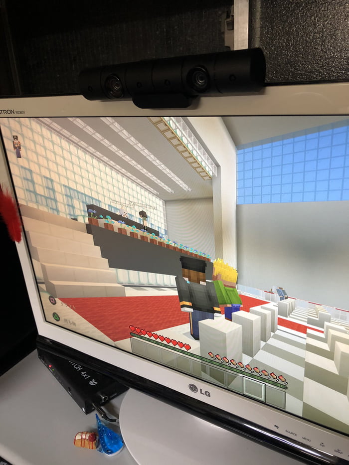 Japanese Students Host Virtual Graduation Ceremony In Minecraft Amid ...
